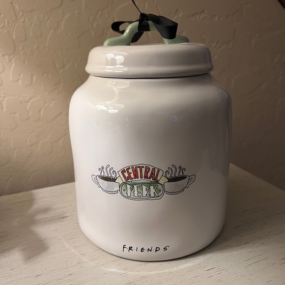Rae Dunn | Accents | Rae Dunn Friends Central Perk Large Canister New ...